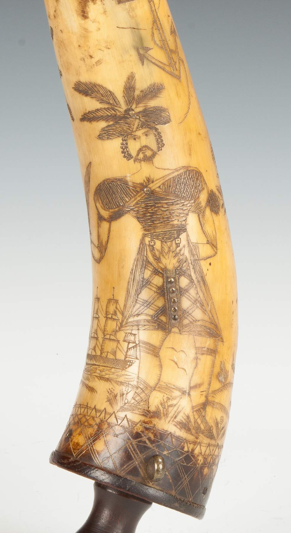Scottish Powder Horn | Cottone Auctions