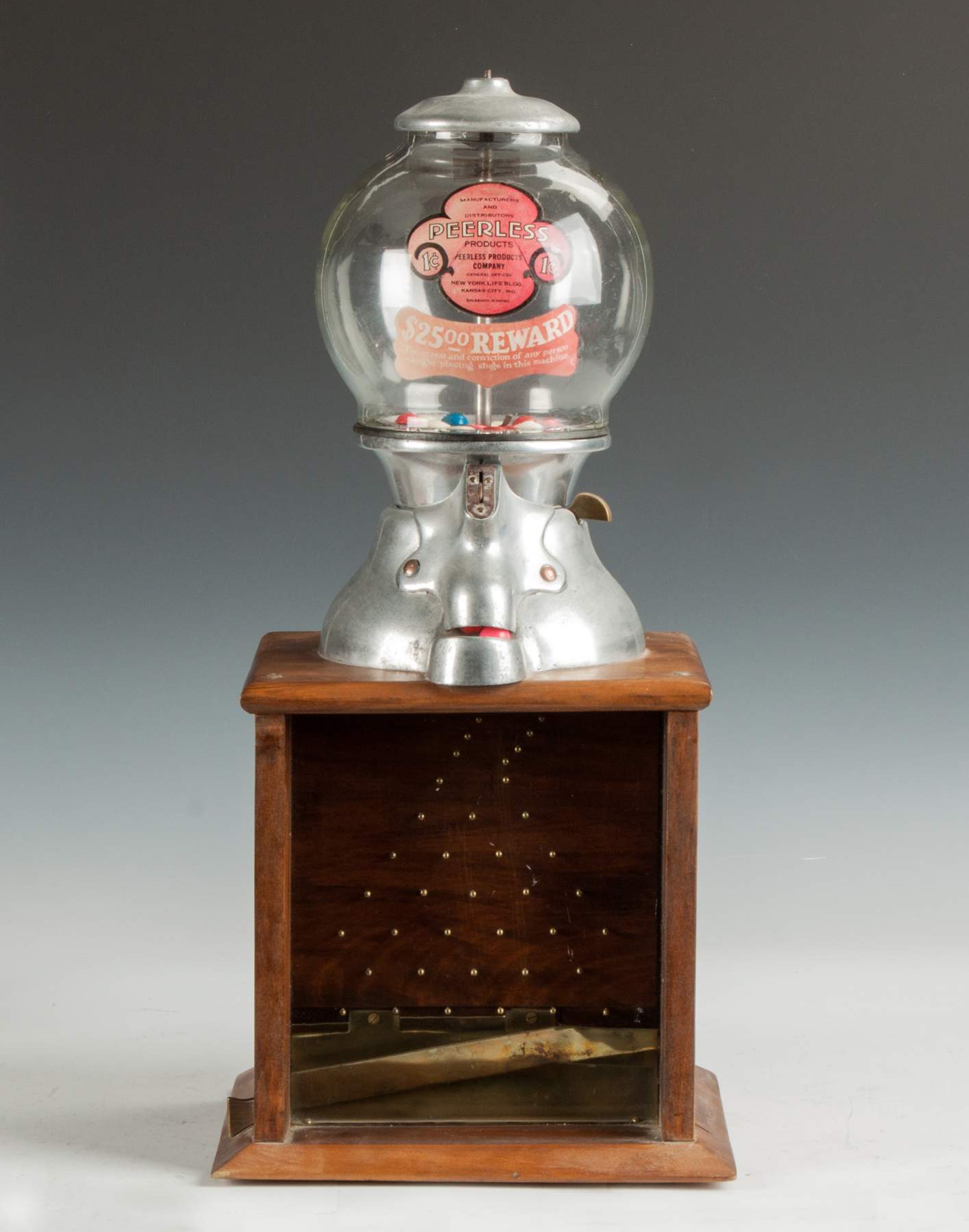 Vintage Peerless One Cent Gumball Machine | Cottone Auctions