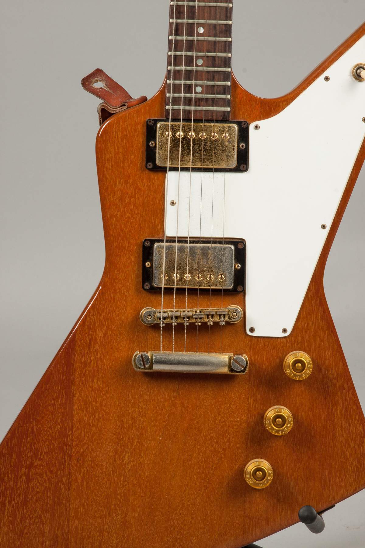Gibson 1976 Explorer Reissue | Cottone Auctions