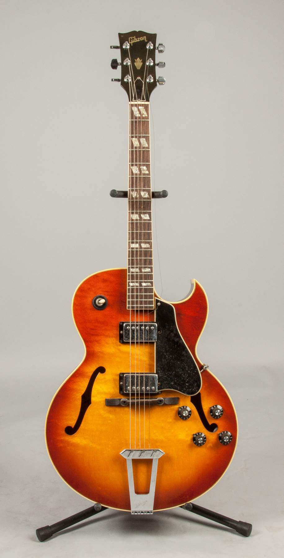 Gibson ES 175 | Cottone Auctions
