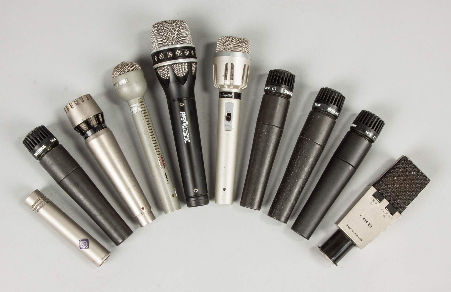 Group of Ten Microphones | Cottone Auctions