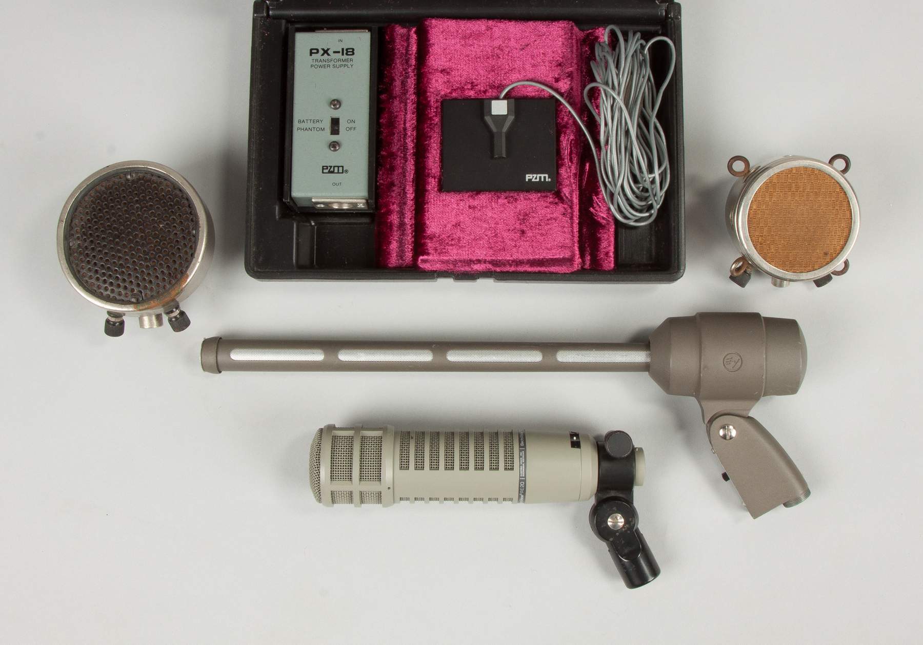 Group of Four Microphones | Cottone Auctions