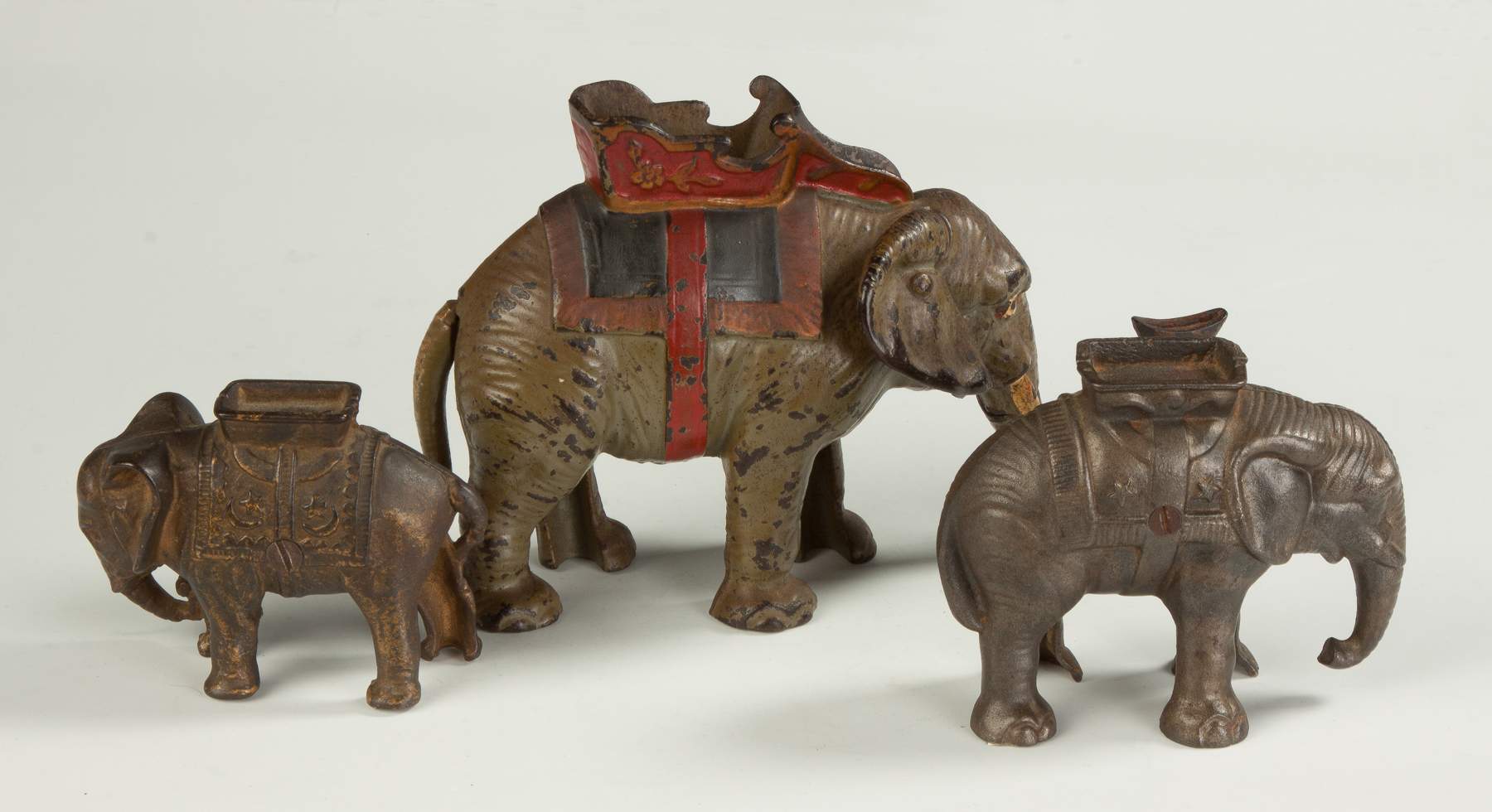 Cast Iron Banks | Cottone Auctions