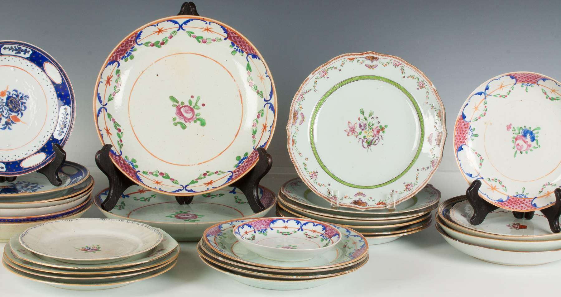Chinese Export Deep Dishes & Plates | Cottone Auctions