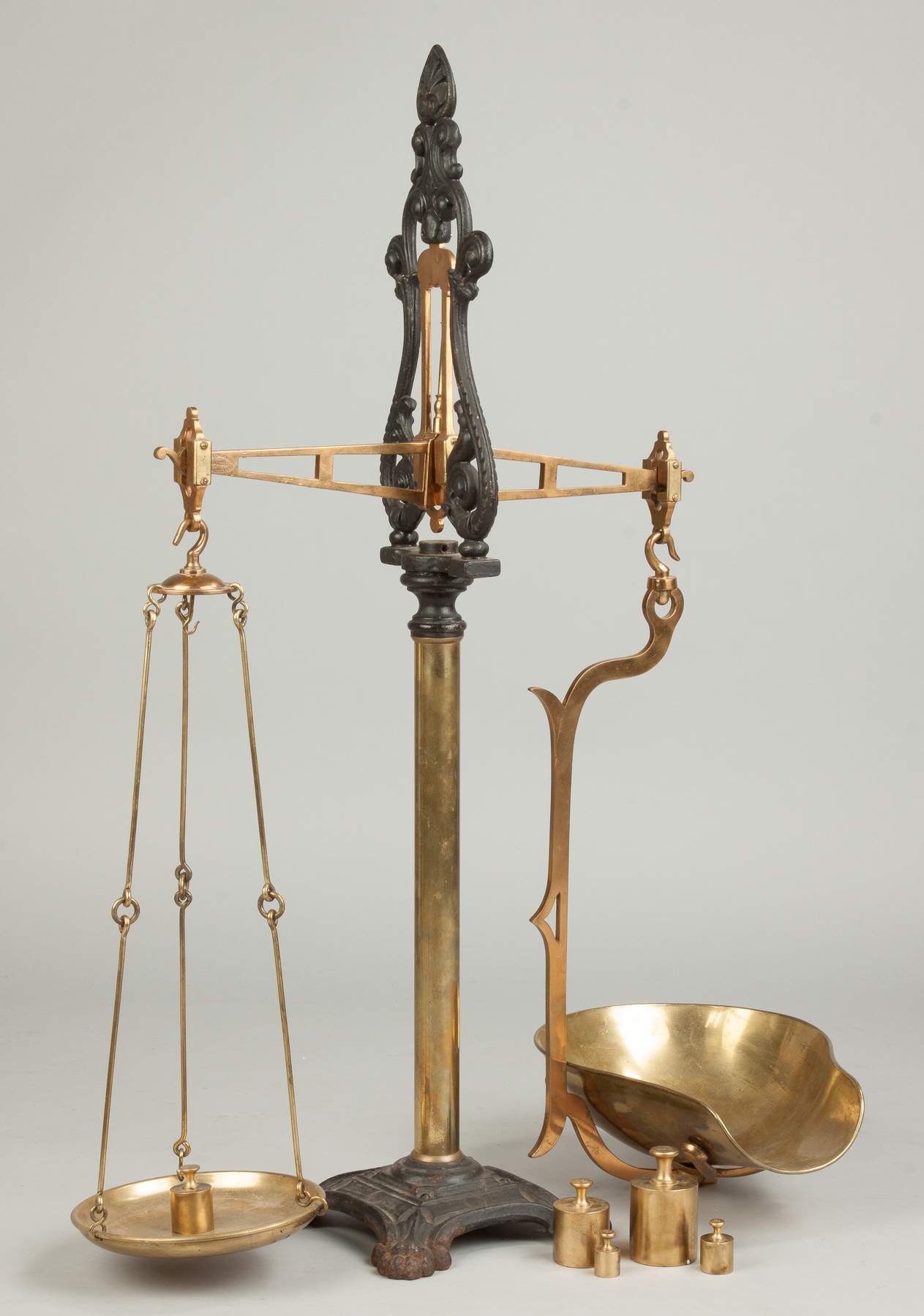 Henry Troemner, Philadelphia, Brass & Cast Iron Scale | Cottone Auctions