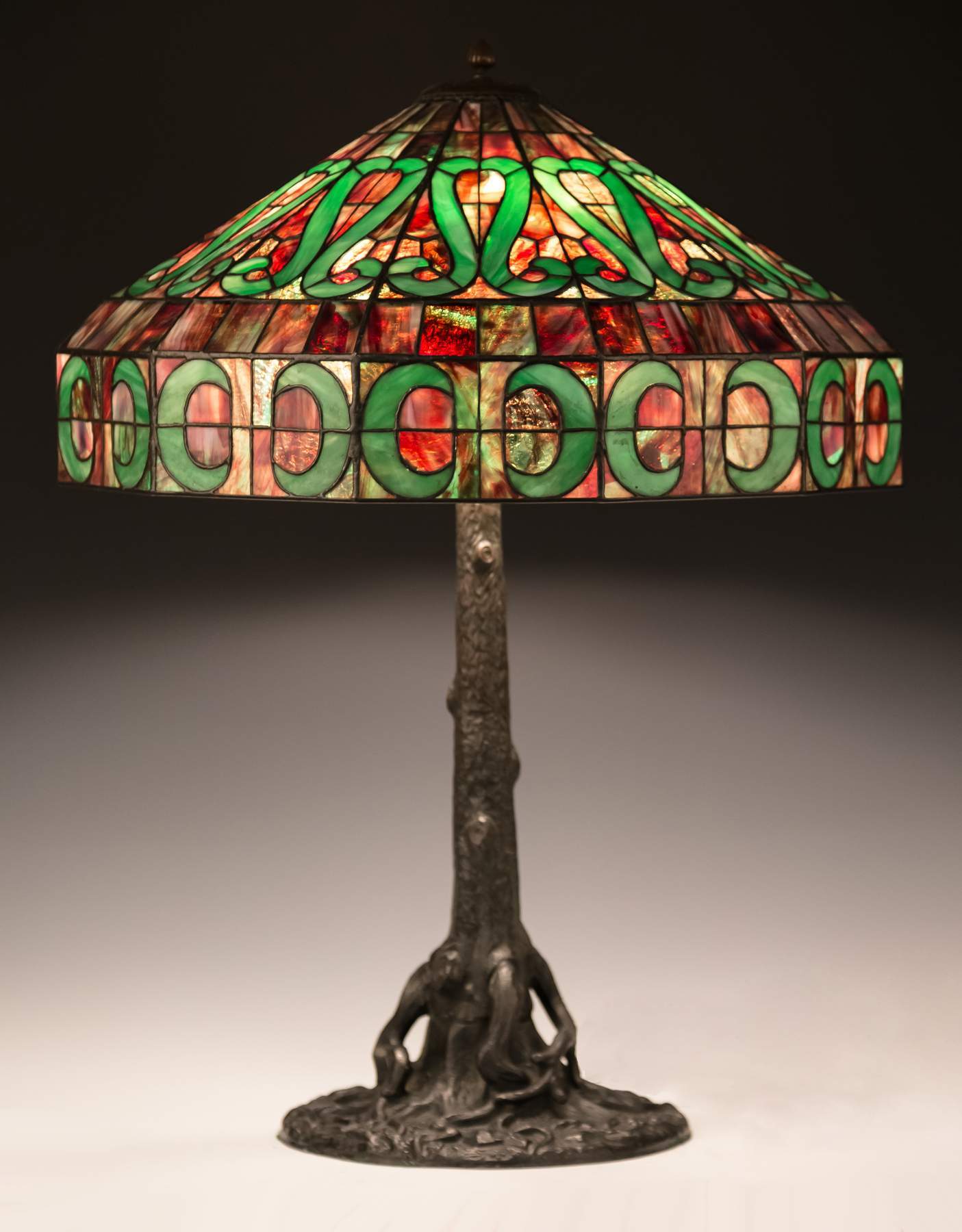 Leaded Glass Lamp with Stylized Design | Cottone Auctions