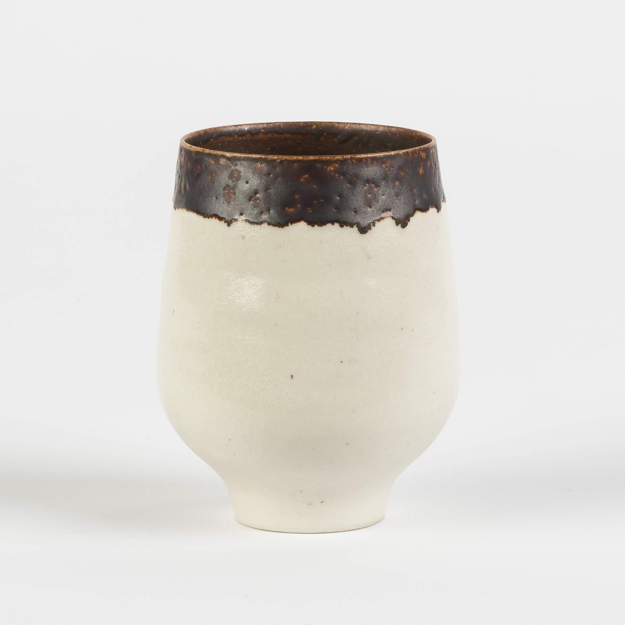 Lucie Rie (English, 1902-1995) Cup | Cottone Auctions