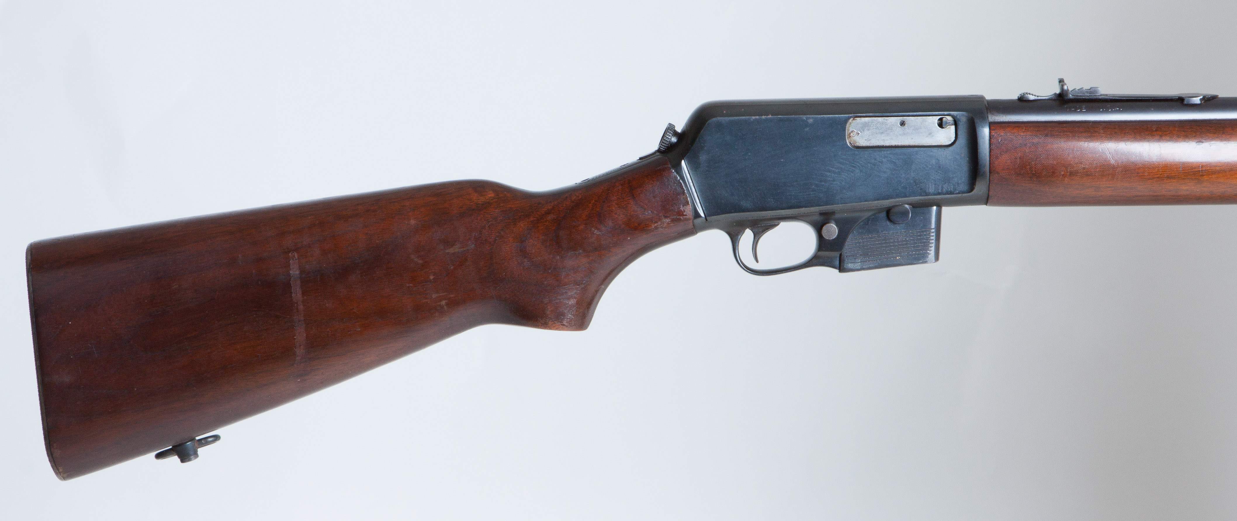 Winchester Rifle Model 1907 | Cottone Auctions