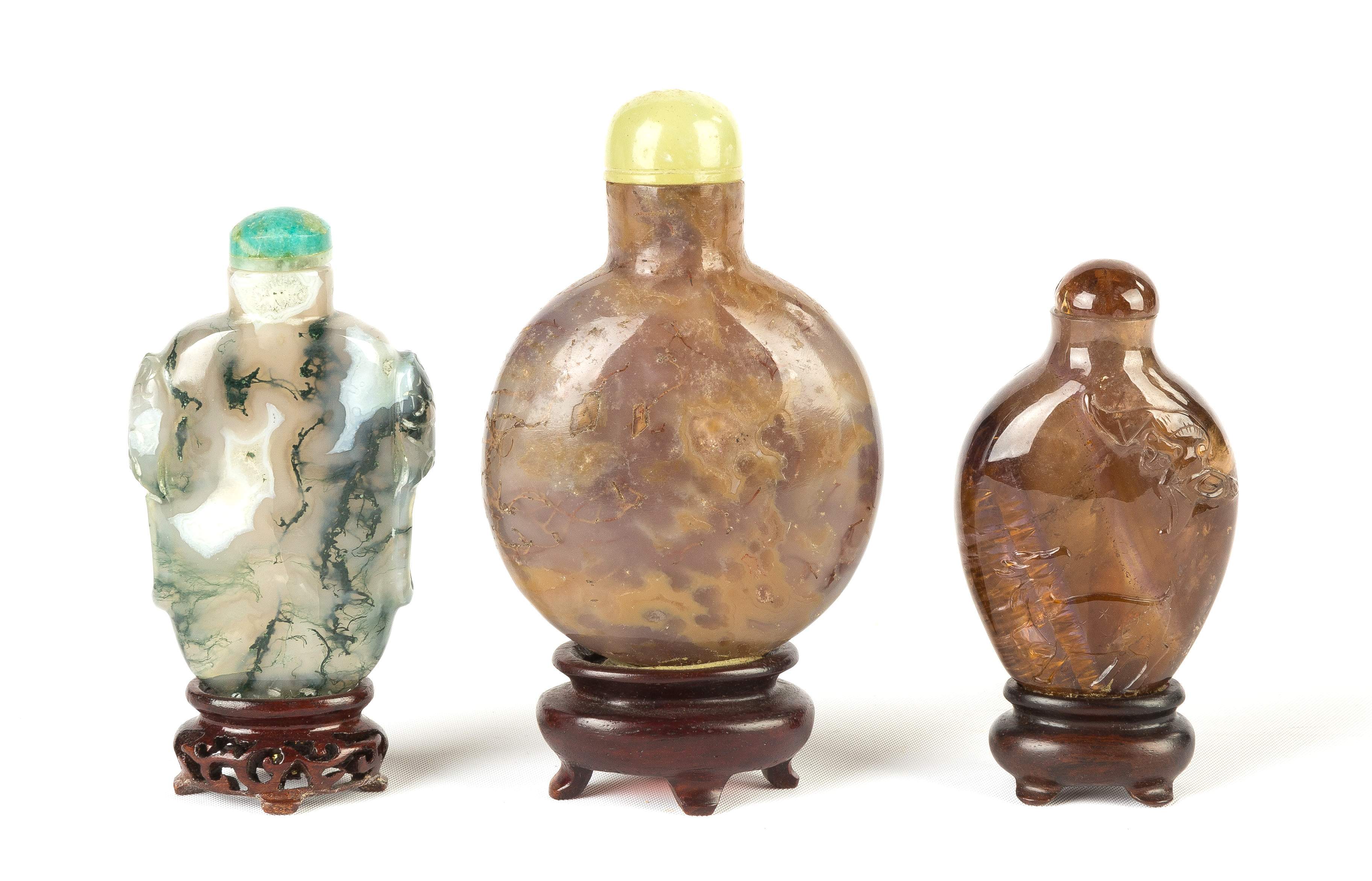 Three Chinese Agate Snuff Bottles | Cottone Auctions