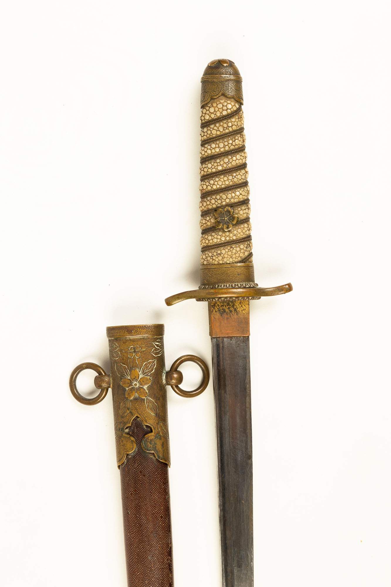 Japanese Officer Naval Dagger | Cottone Auctions