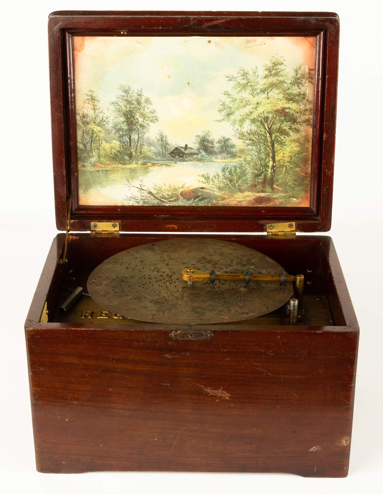 Regina Disc Music Box | Cottone Auctions