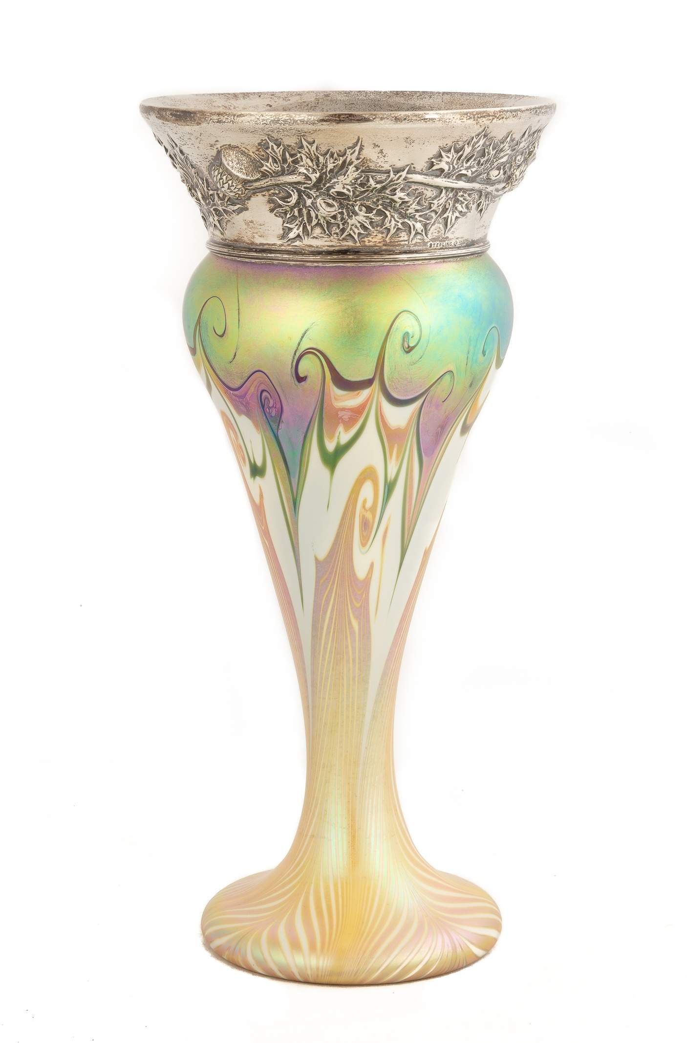 Fine Quezal Art Glass Vase | Cottone Auctions