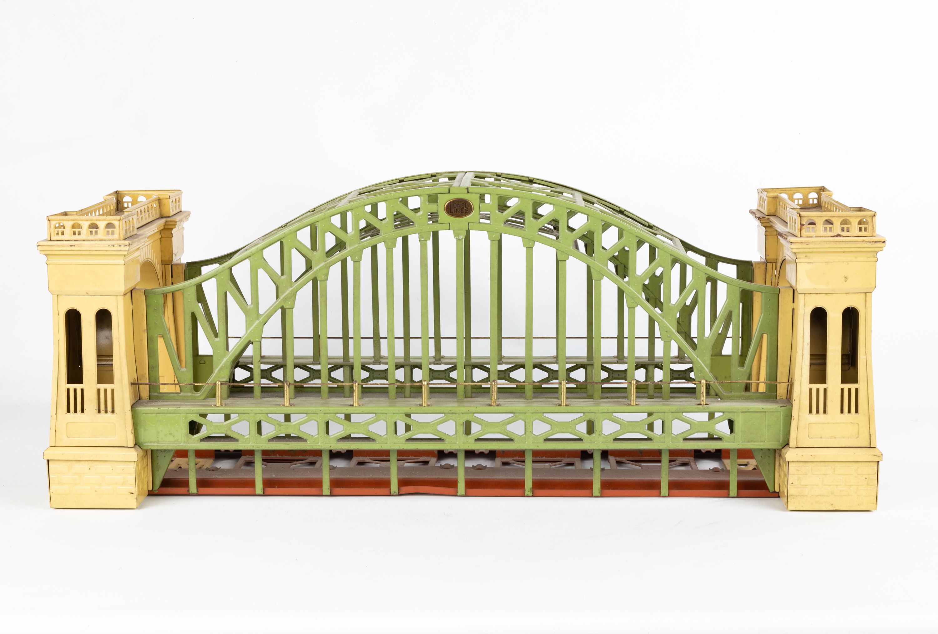 Lionel Hand Painted Tin Railroad Bridge | Cottone Auctions