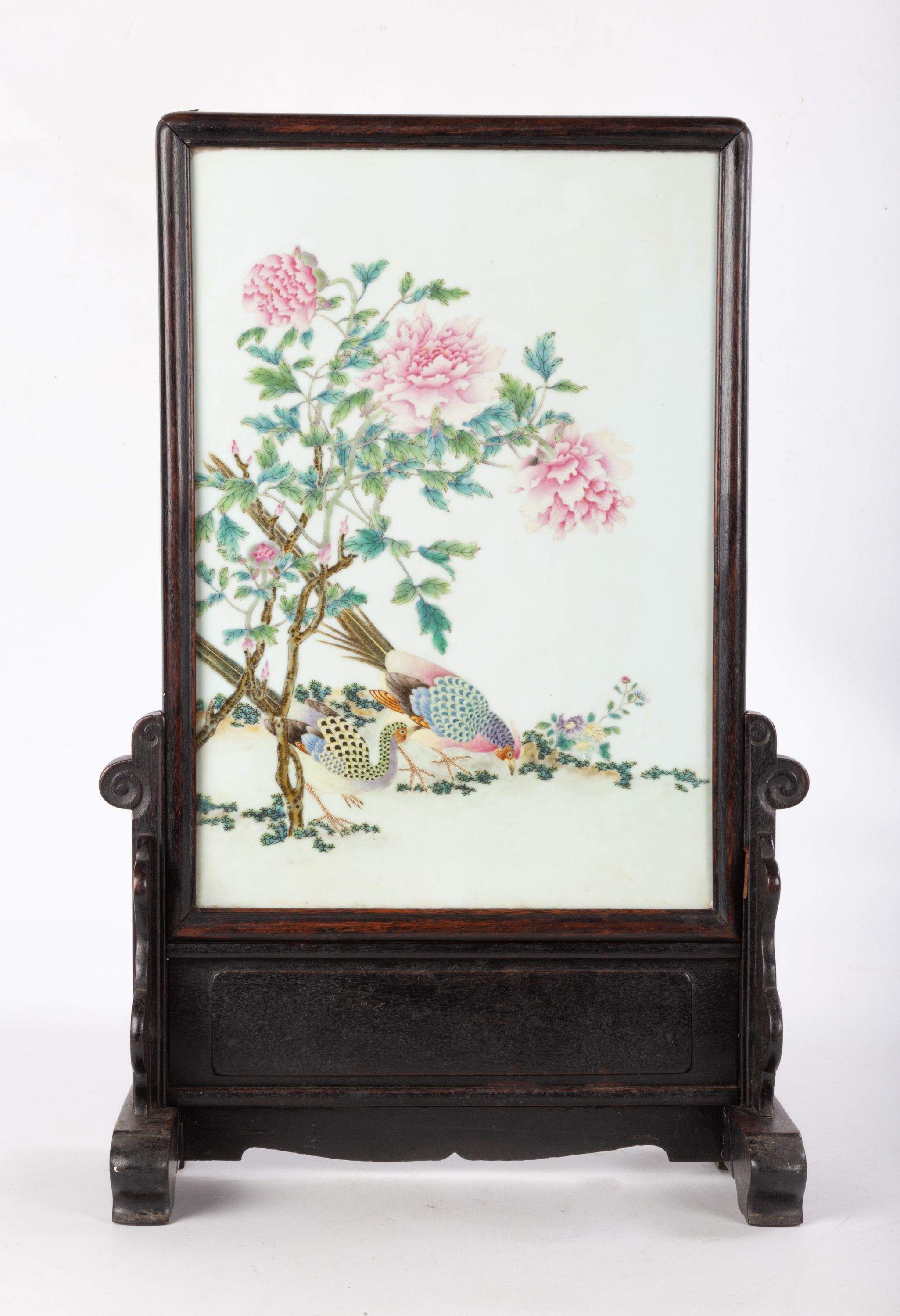 Chinese Porcelain Table Scene | Cottone Auctions