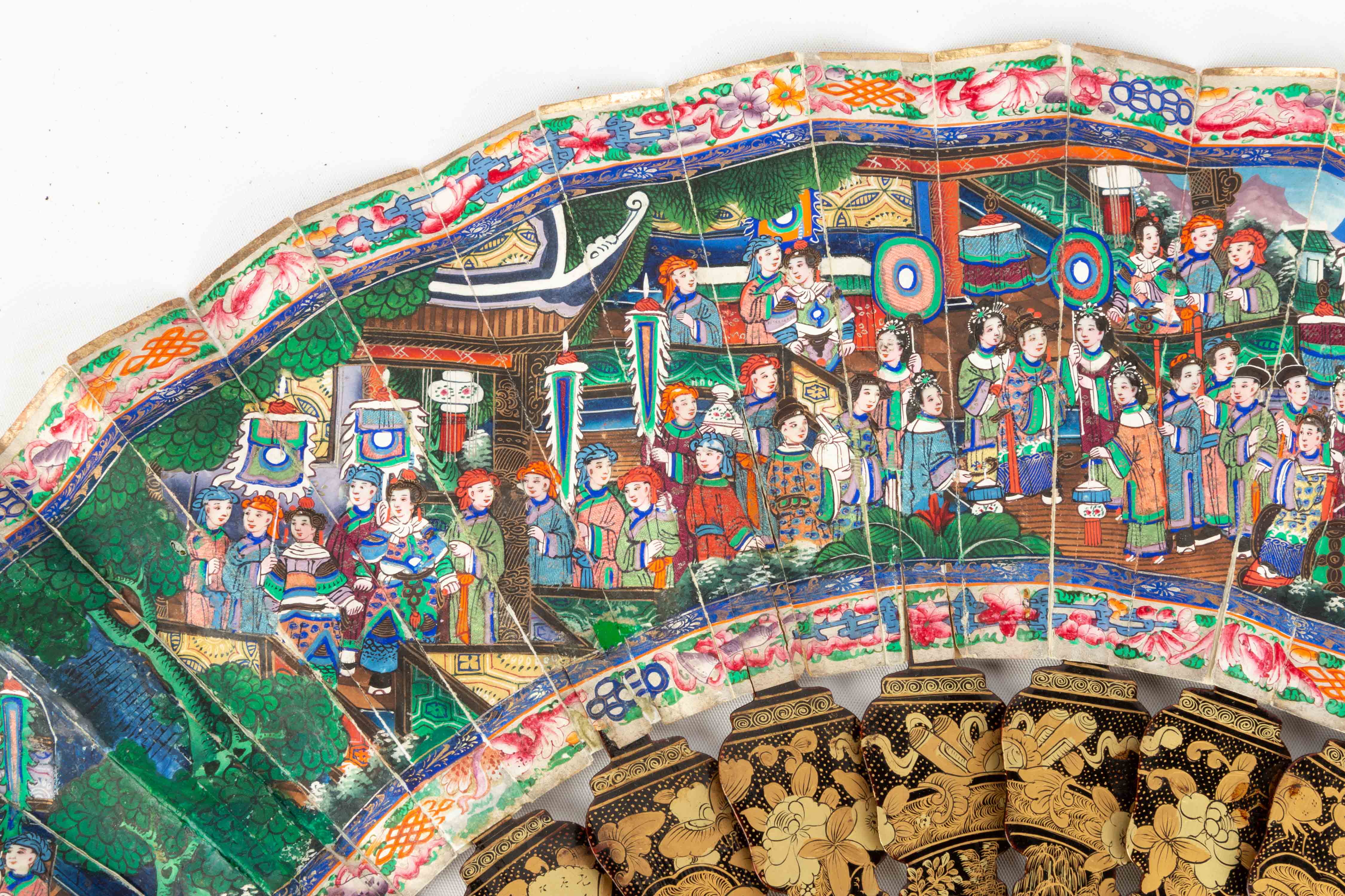 Chinese Export Fan, 1000 Faces Scene | Cottone Auctions