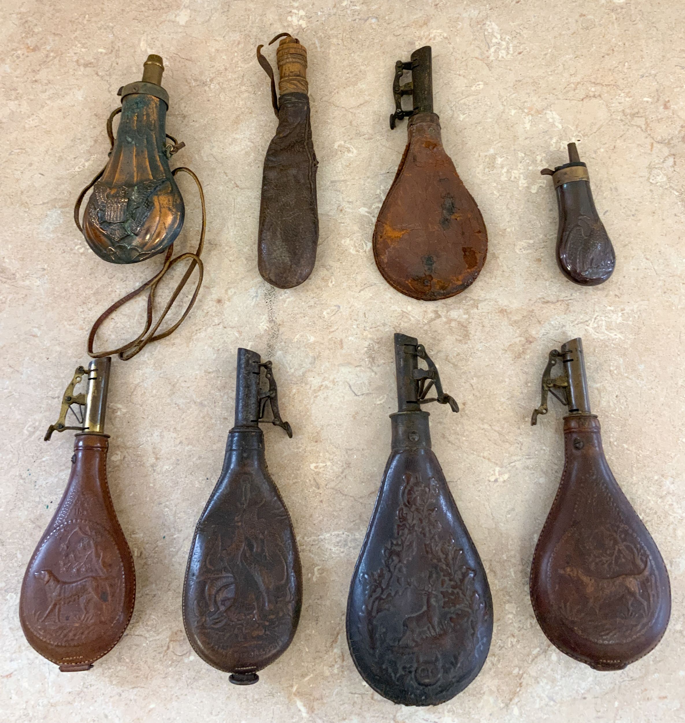 (8) Leather Powder Horns and Shot Holders | Cottone Auctions