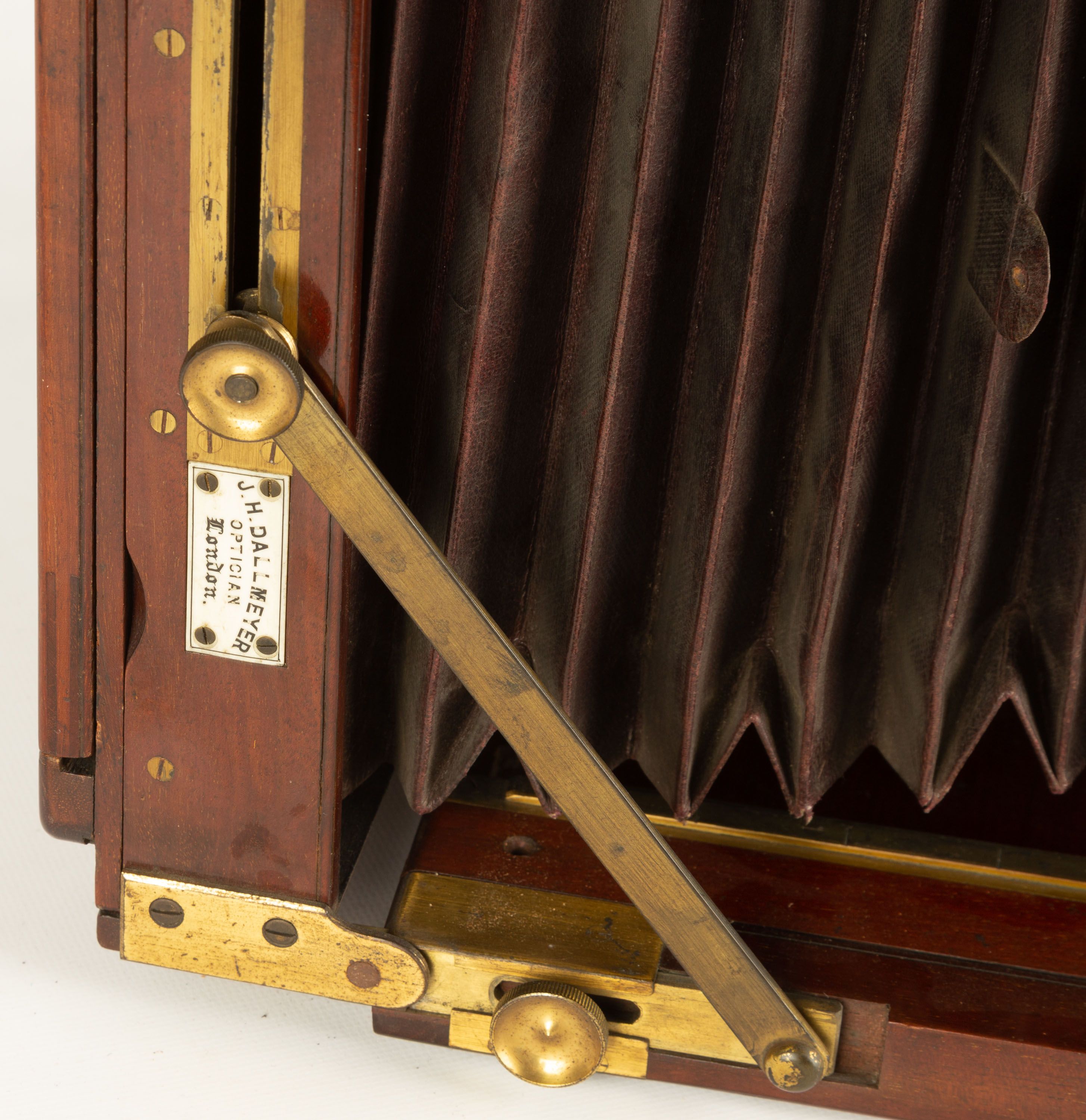 J. H. Dallmeyer, London Camera | Cottone Auctions