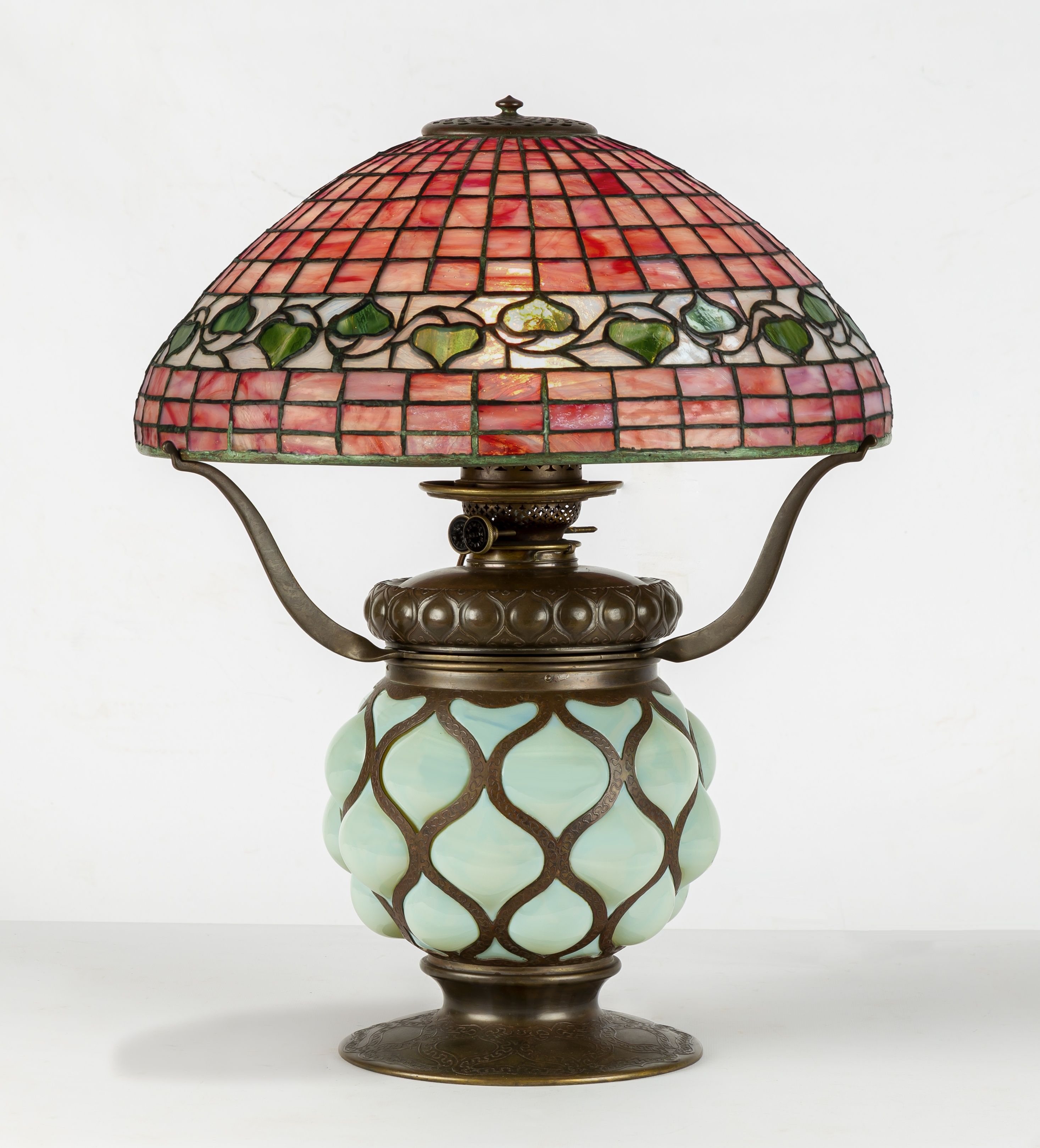 Tiffany Studios, New York "Acorn" Table Lamp | Cottone Auctions