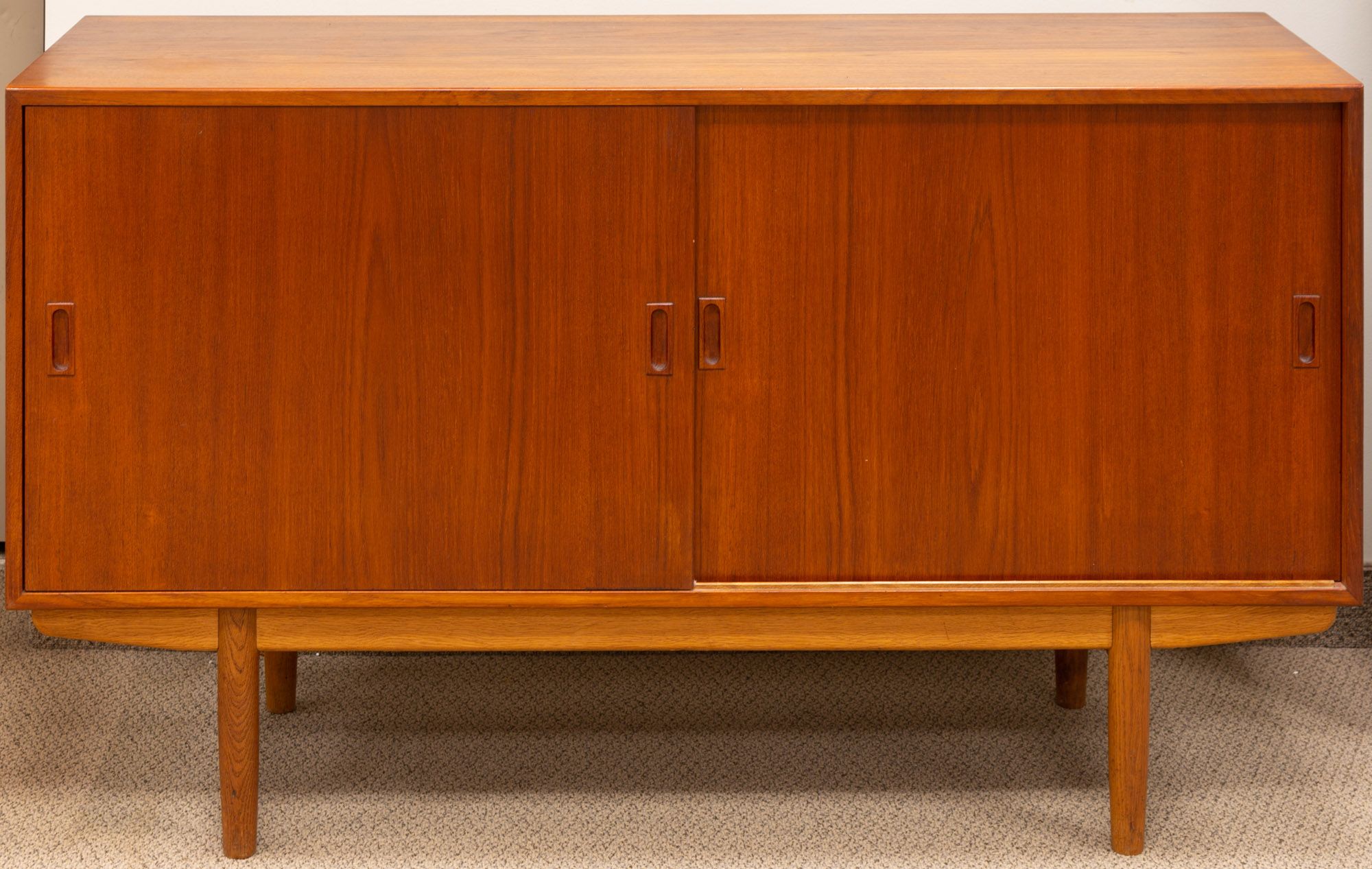 Borge Mogensen Credenza | Cottone Auctions