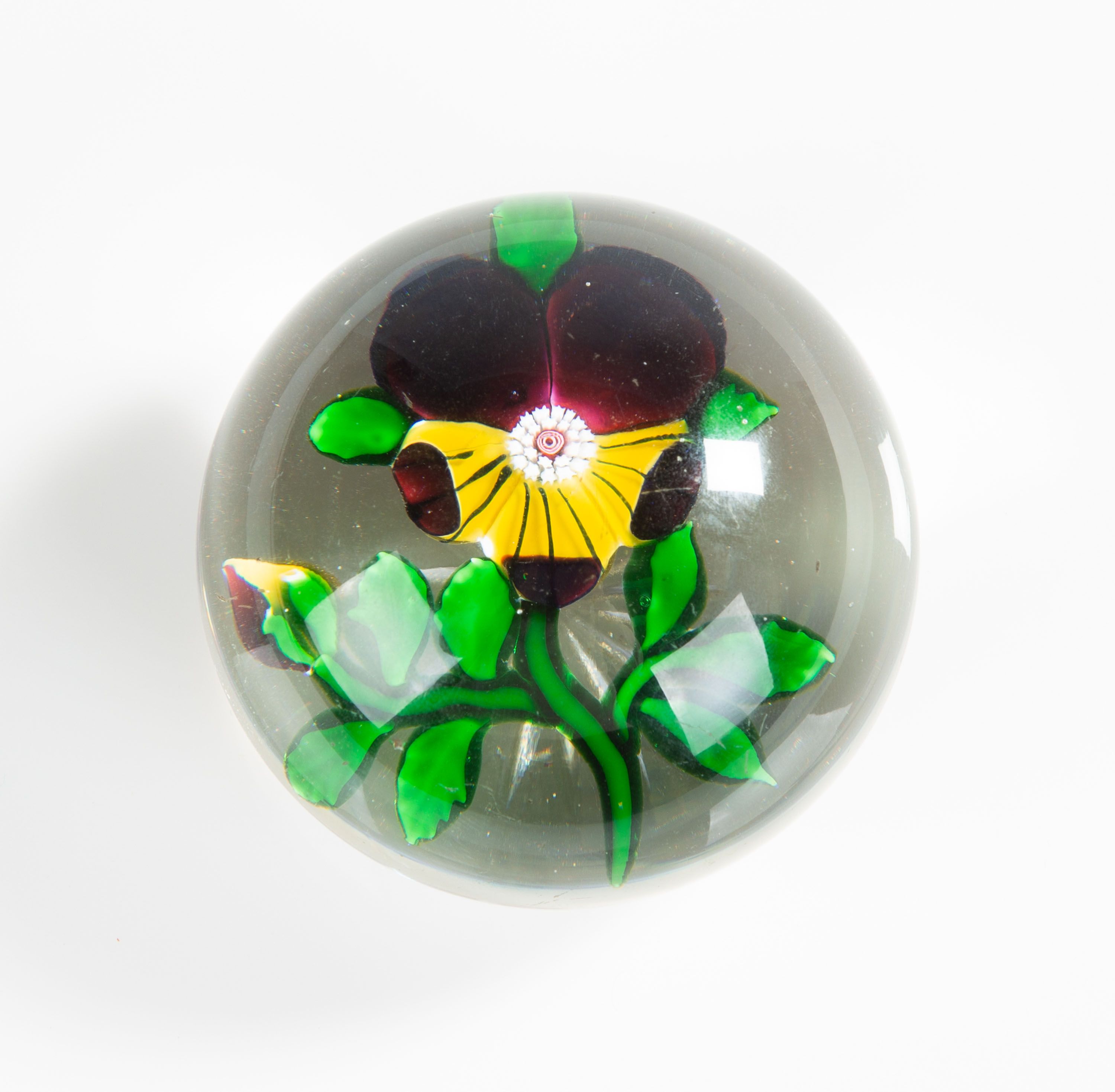 Baccarat Pansy Star Cut Paperweight | Cottone Auctions