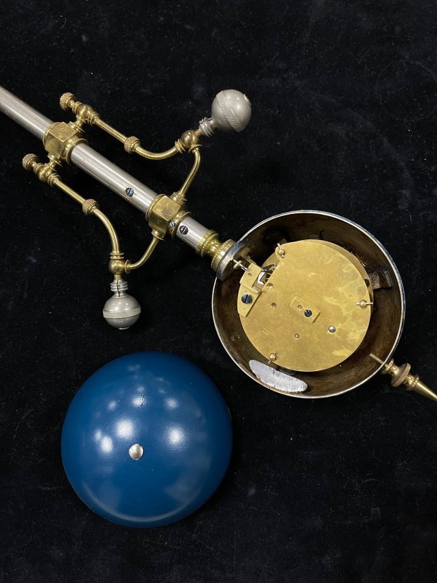 Rare Torsion Pendulum Mystery Clock, sculpture by Auguste Moreau, circa ...