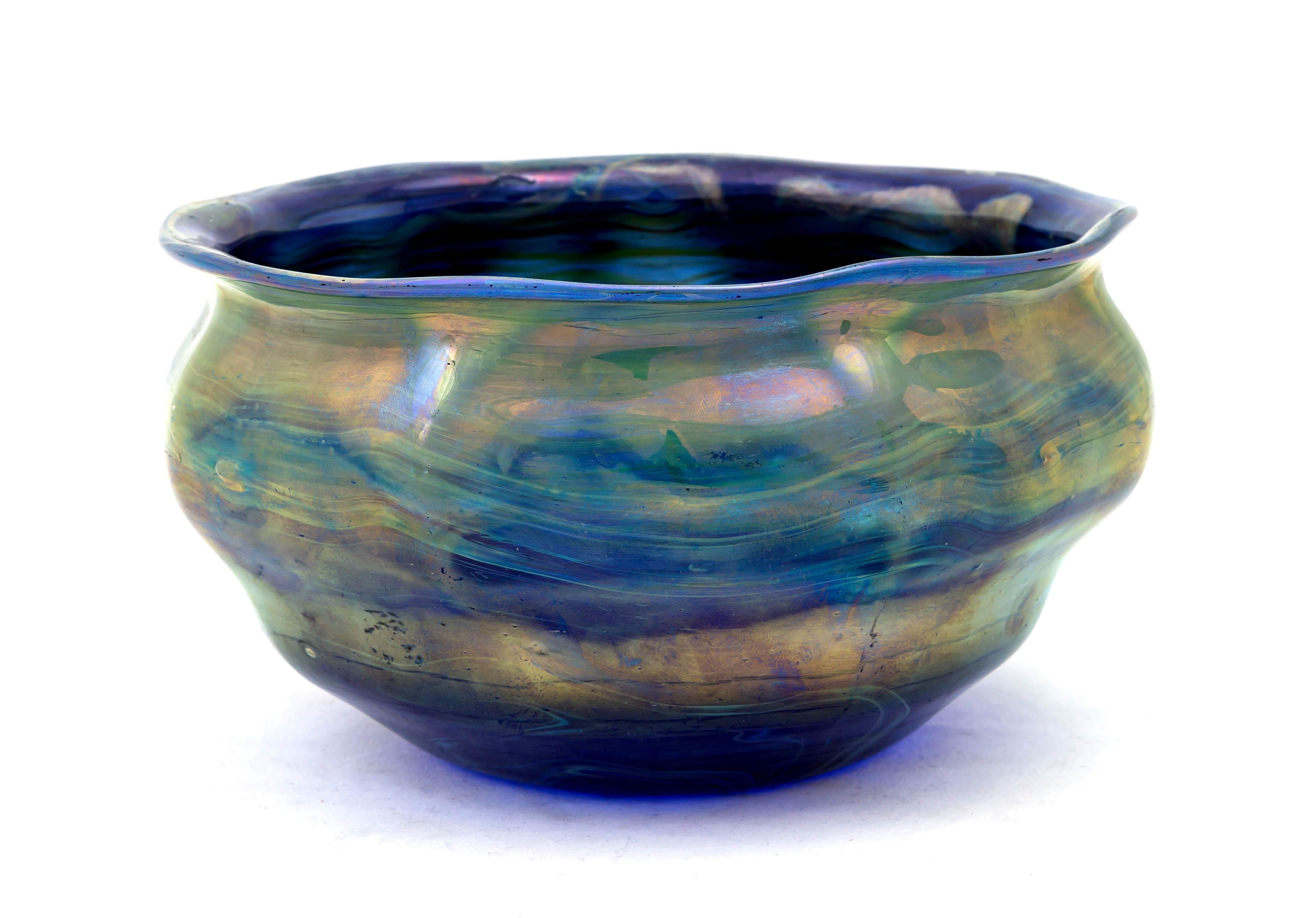 Tiffany Studios Favrile Experimental Reactive Glass Bowl | Cottone Auctions