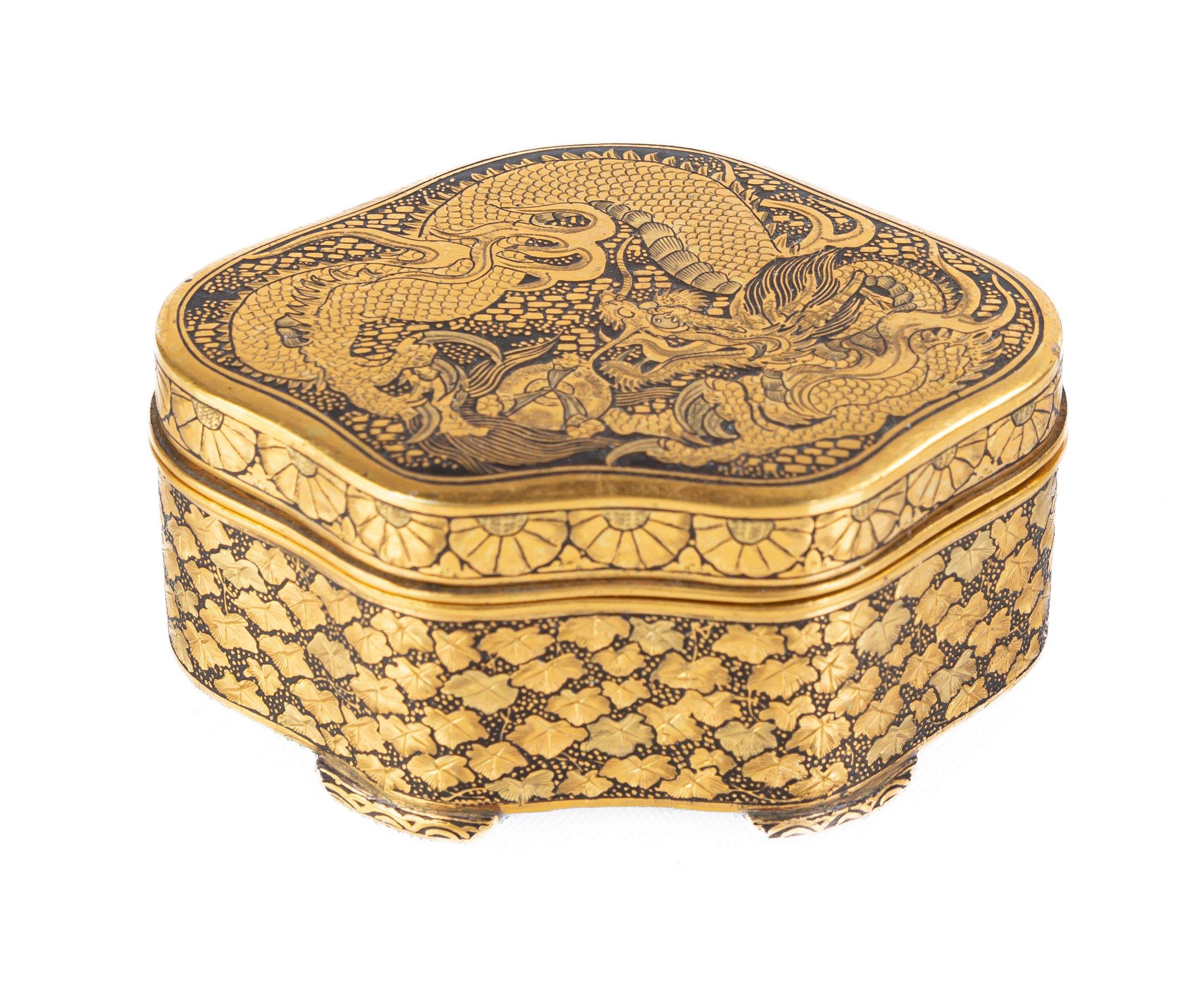 Japanese Mixed Metal Covered Box | Cottone Auctions