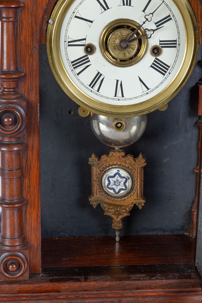 Welch Spring & Co. Cary Shelf Clock | Cottone Auctions
