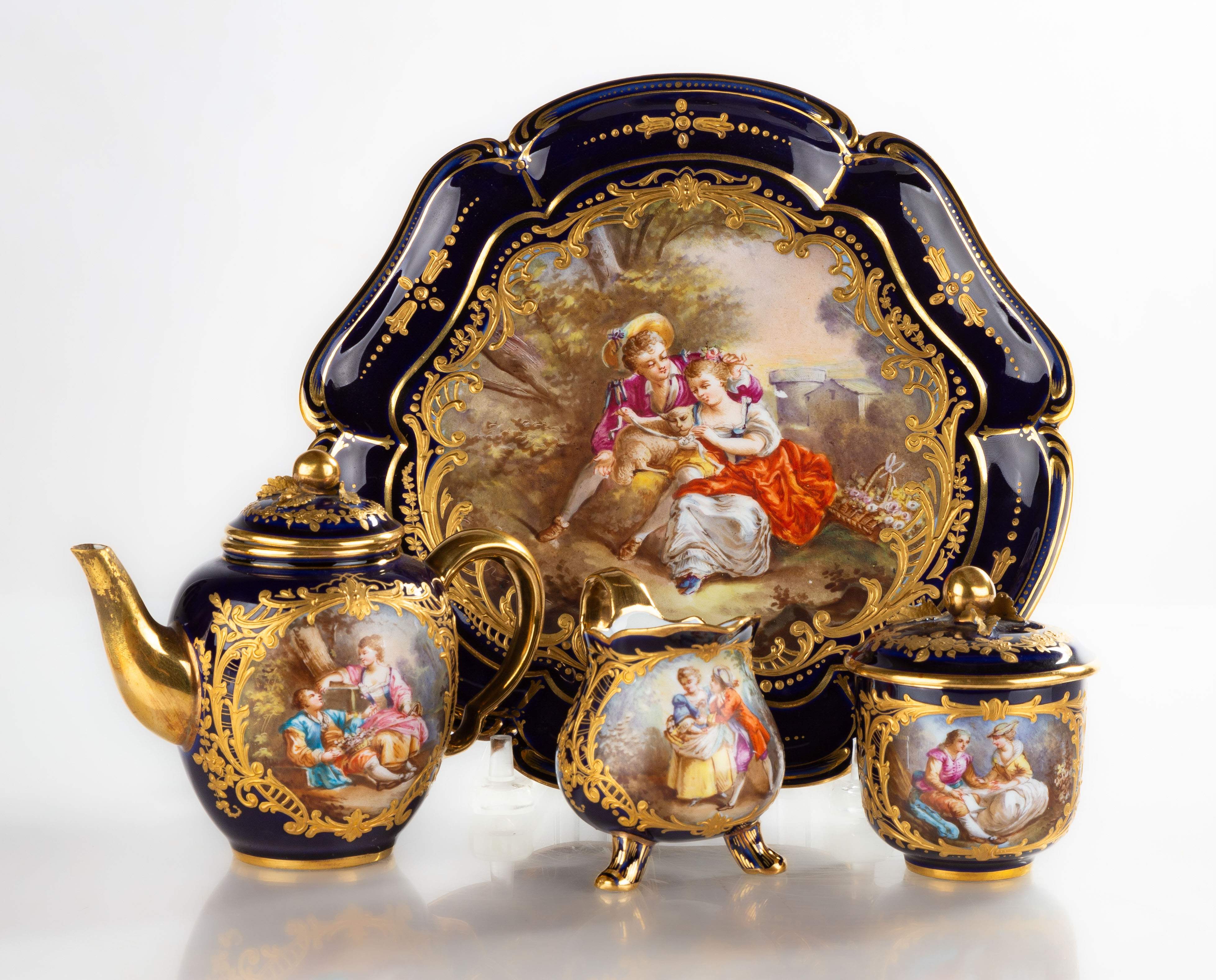 Sevres Demitasse Tea Set | Cottone Auctions