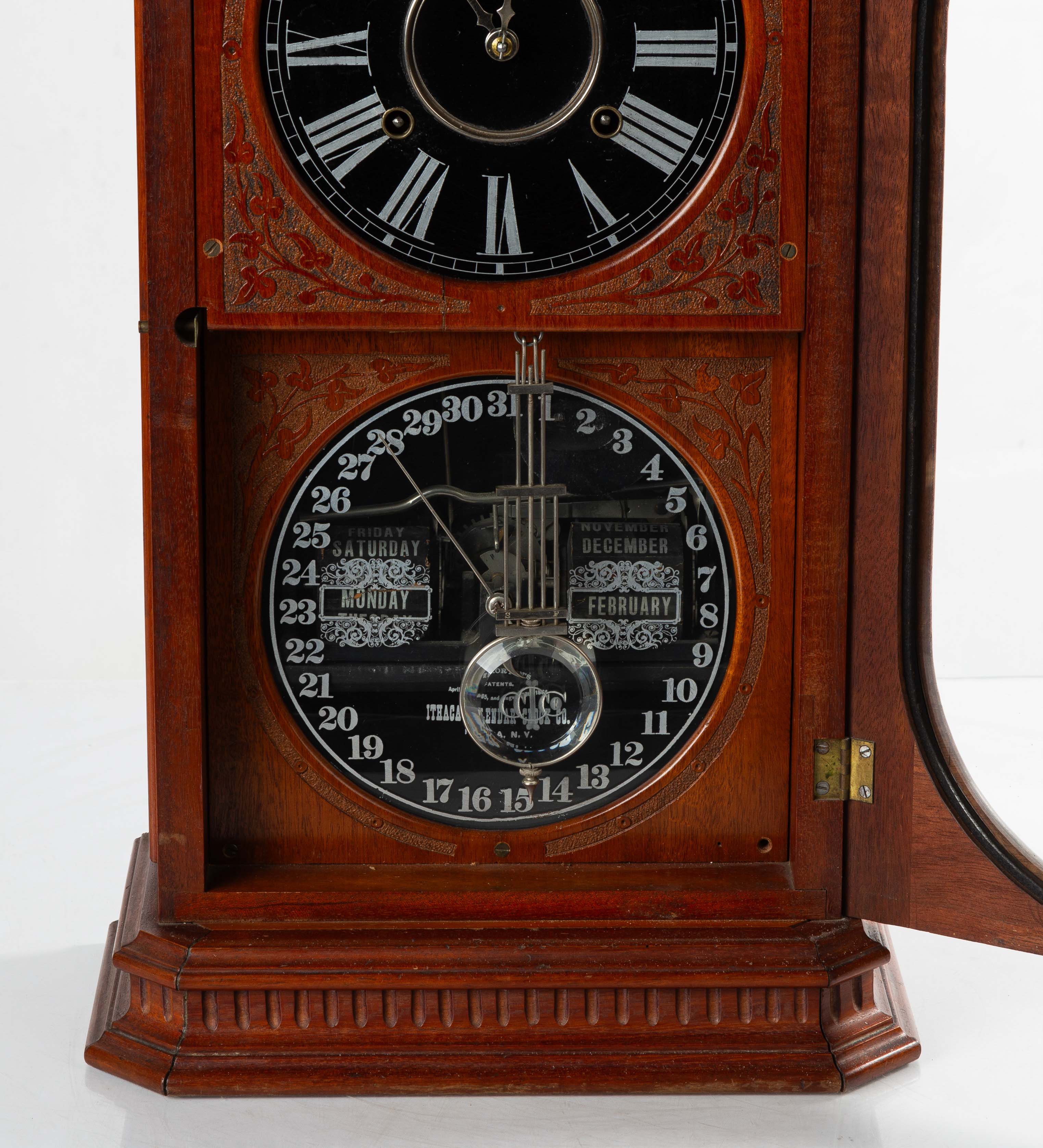 Ithaca Kildare Calendar Shelf Clock | Cottone Auctions