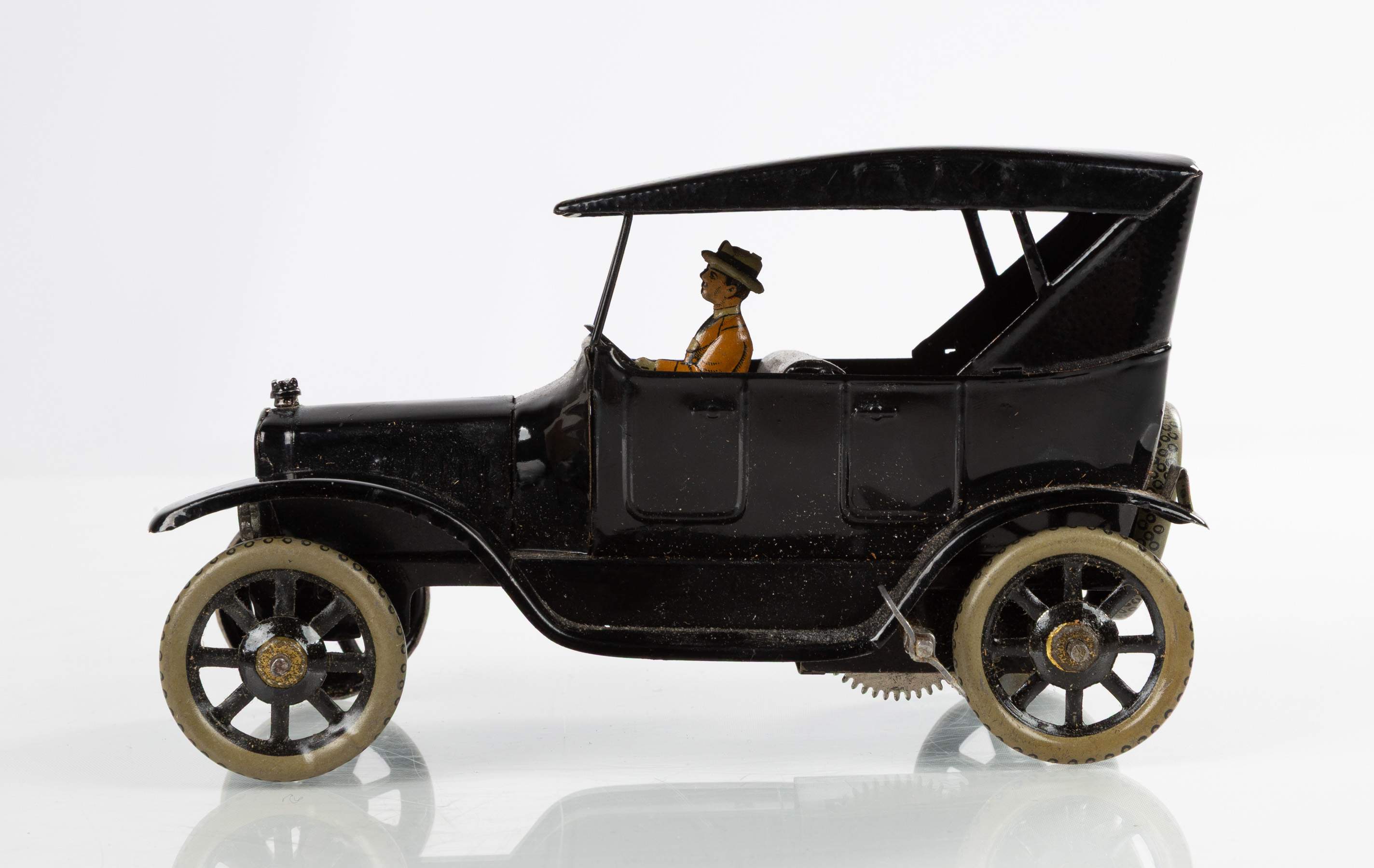 Bing's Ford Touring Car | Cottone Auctions
