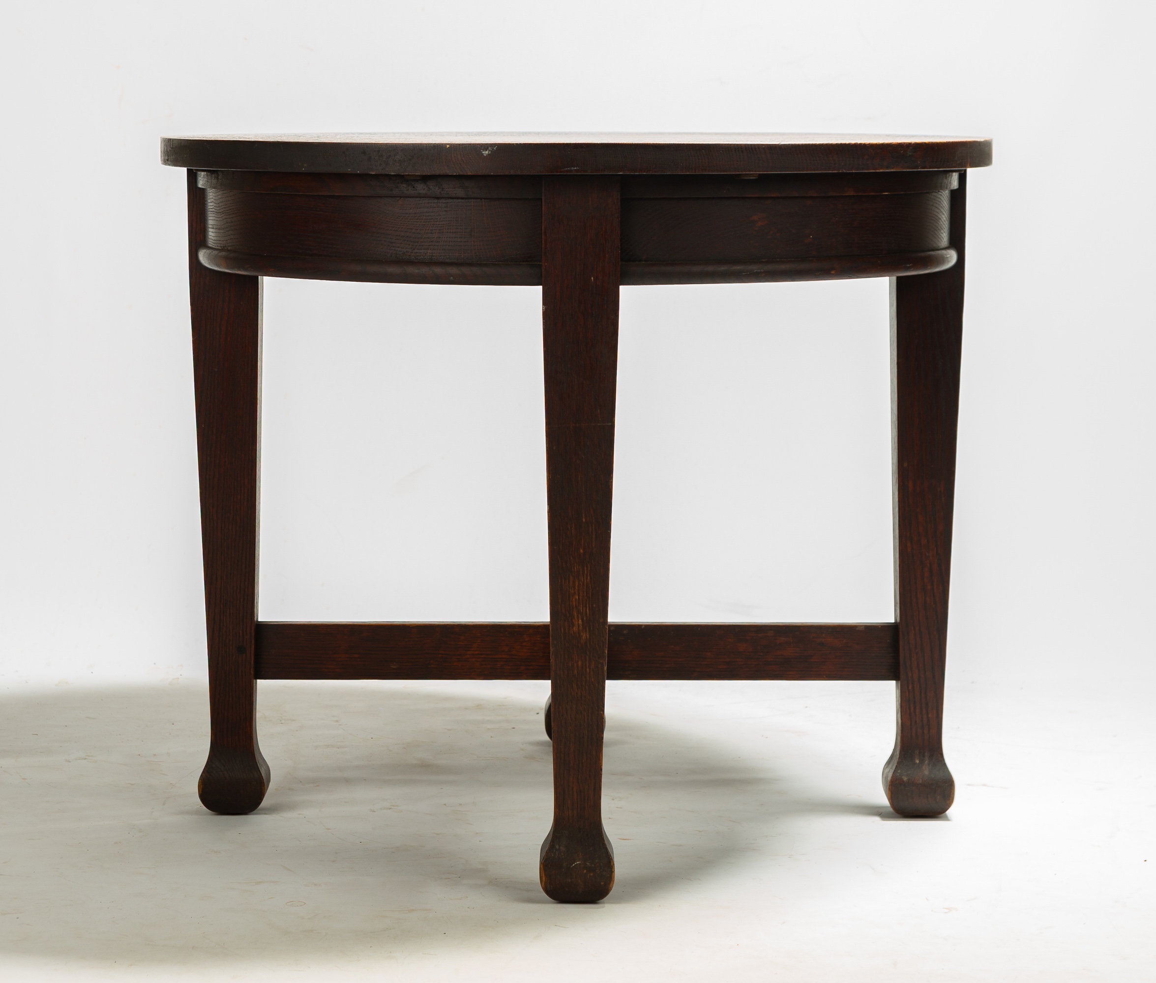 Roycroft Lamp Table with Macmurdo Feet | Cottone Auctions