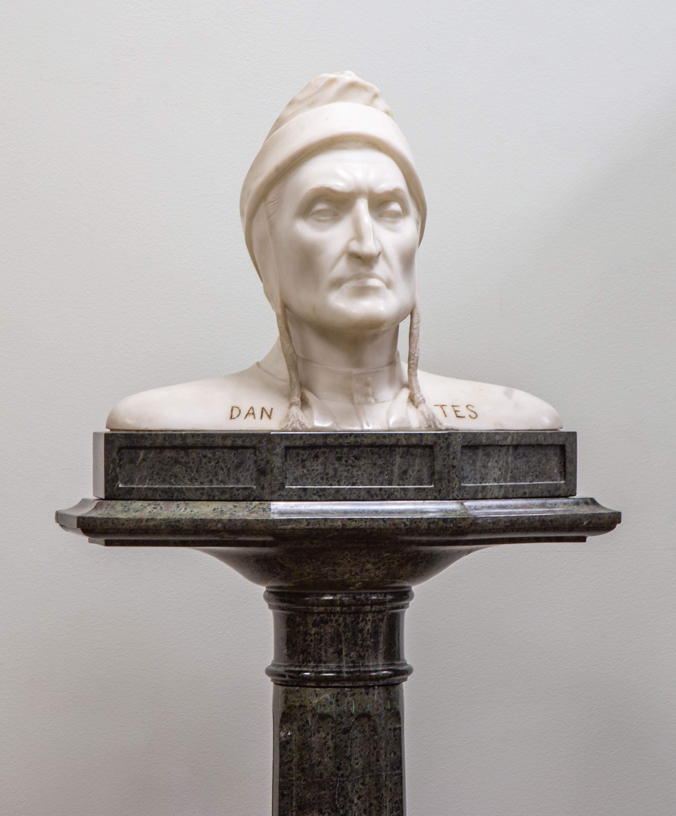 Grand Tour Alabaster Bust of Dante with Matching Pedestal | Cottone ...