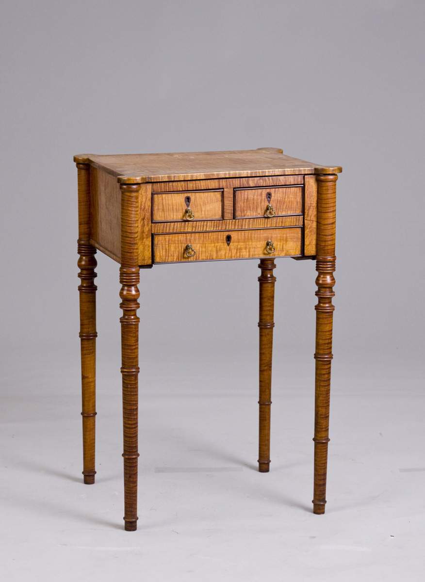 Sheraton 3 Drawer Curly Maple Stand | Cottone Auctions
