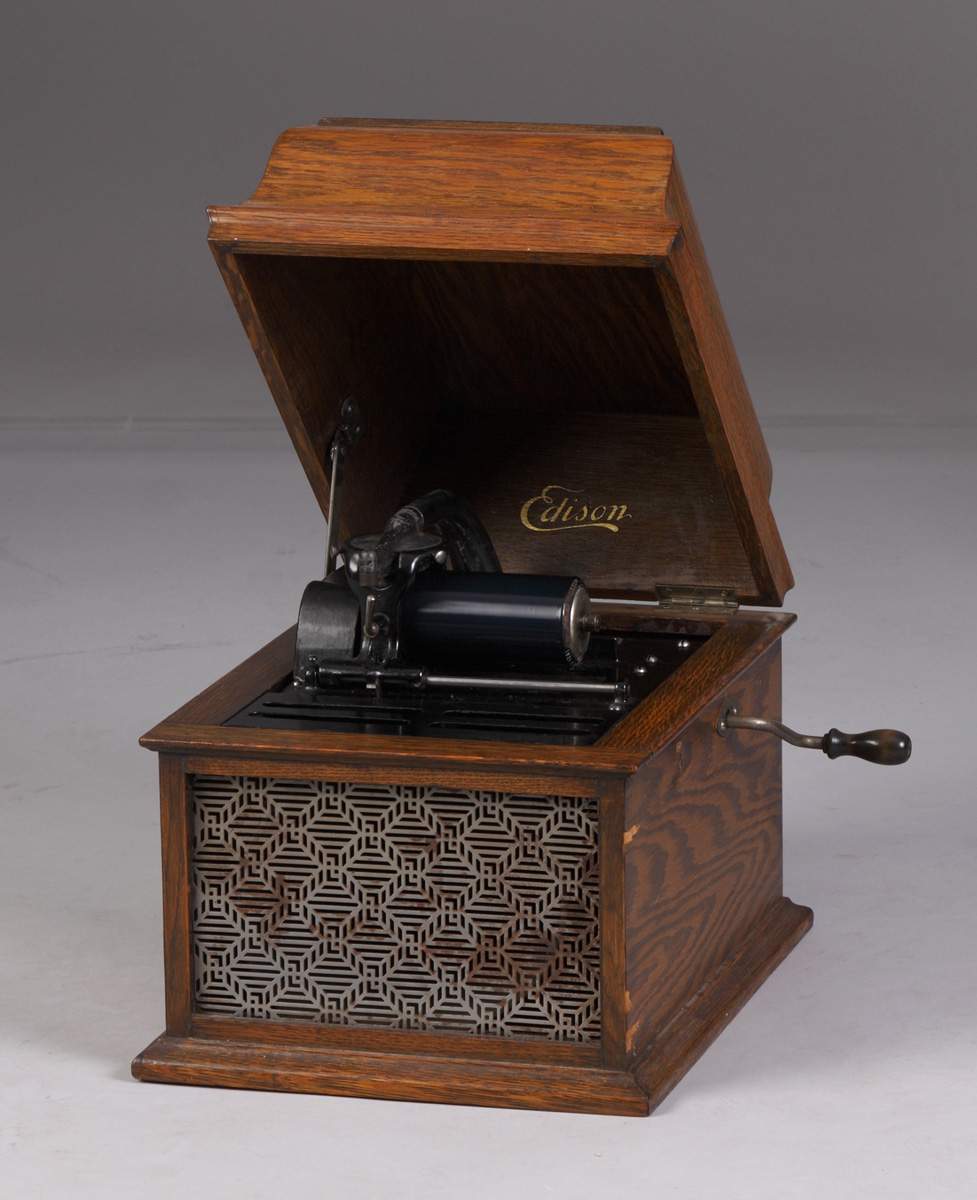 Edison Amberola Music Box | Cottone Auctions