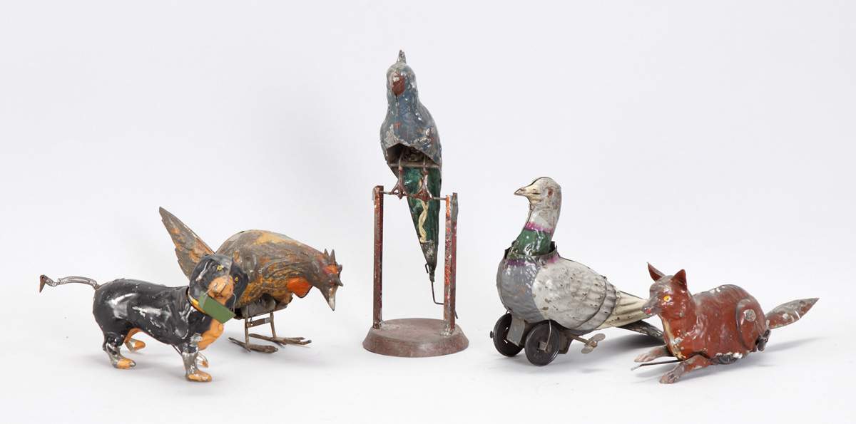 Hand Painted Tin Animals | Cottone Auctions