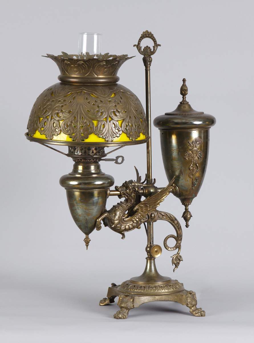Victorian Brass Winged Griffin Single Student Lamp | Cottone Auctions