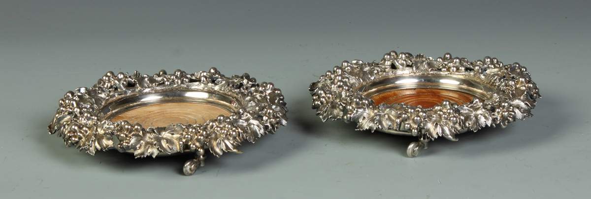 John Mortimer & John Samuel Hunt (IM & ISH) Fine Silver Wine Coasters w ...