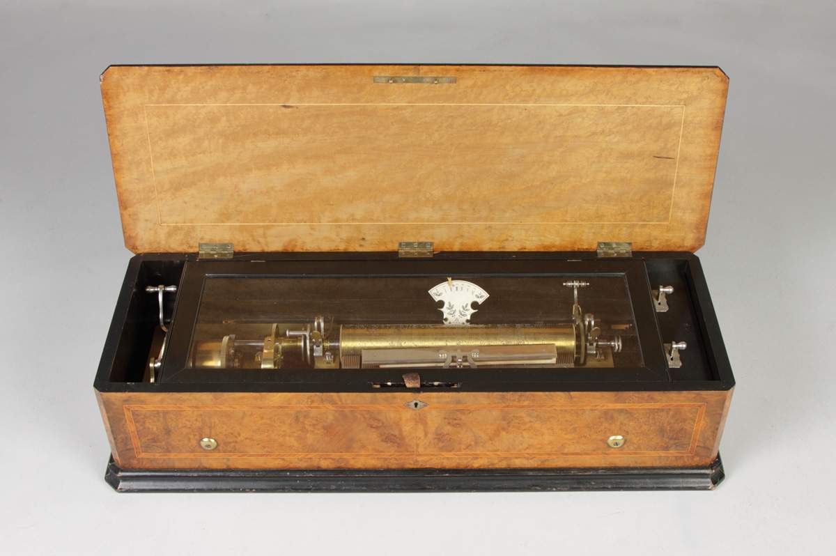 6 Tune Music Box | Cottone Auctions