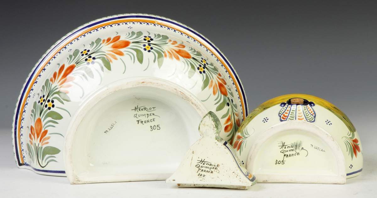 Unusual Quimper Water Tank & Basin | Cottone Auctions