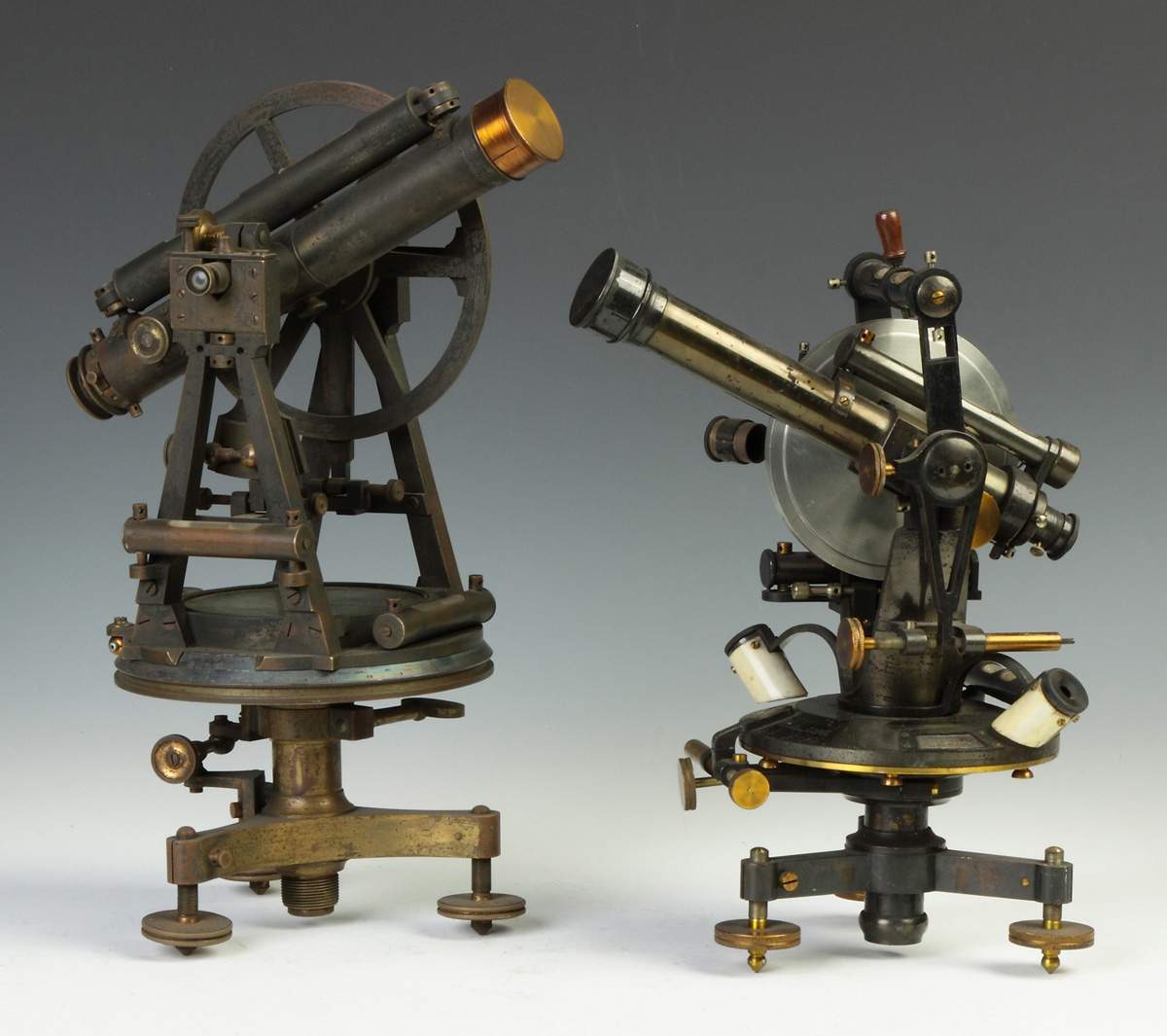 Engineers Transits | Cottone Auctions