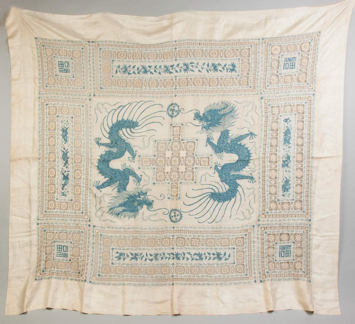 Chinese Embroidered Tablecloth with Dragons | Cottone Auctions
