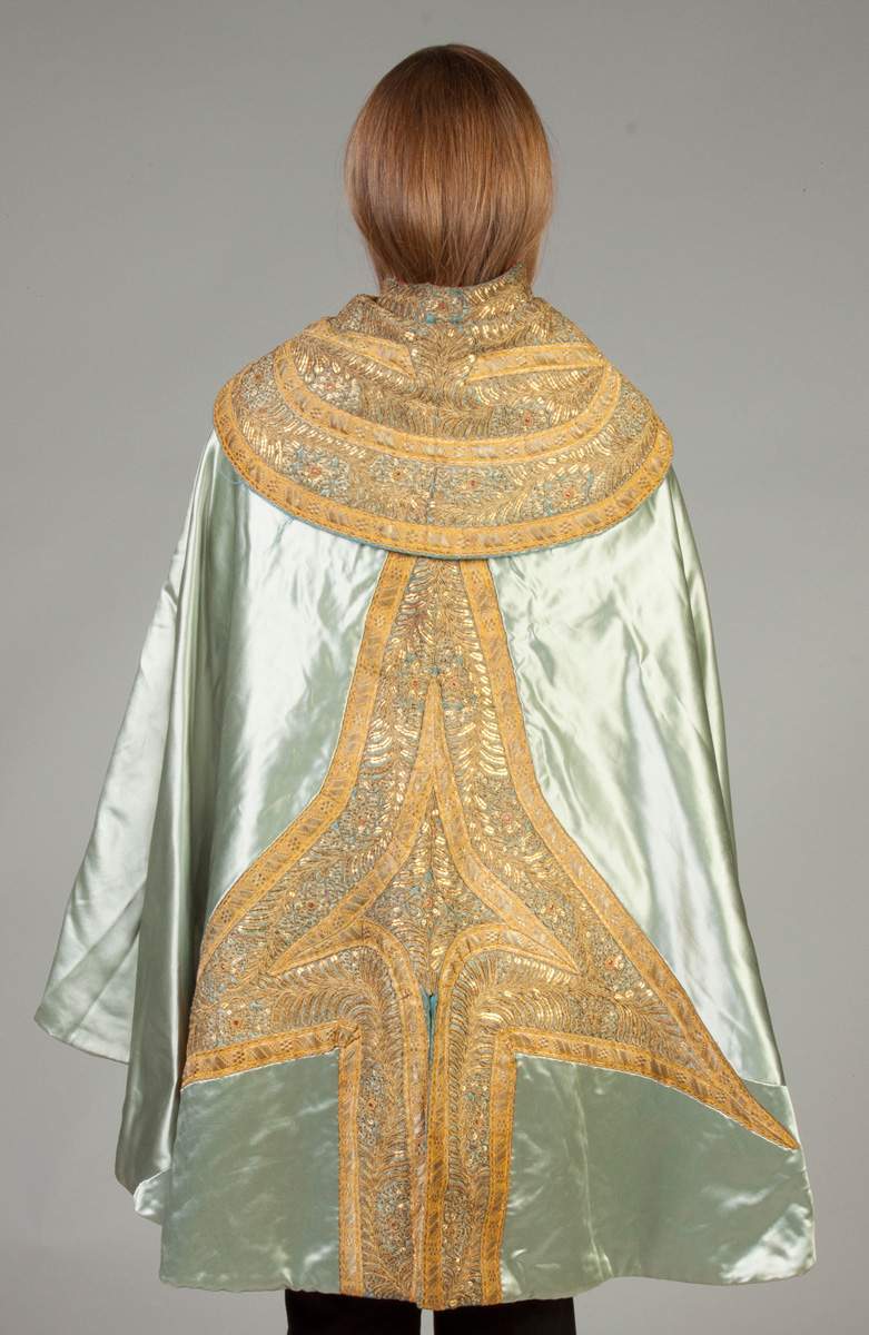 Russian Imperial Embroidered Cape | Cottone Auctions