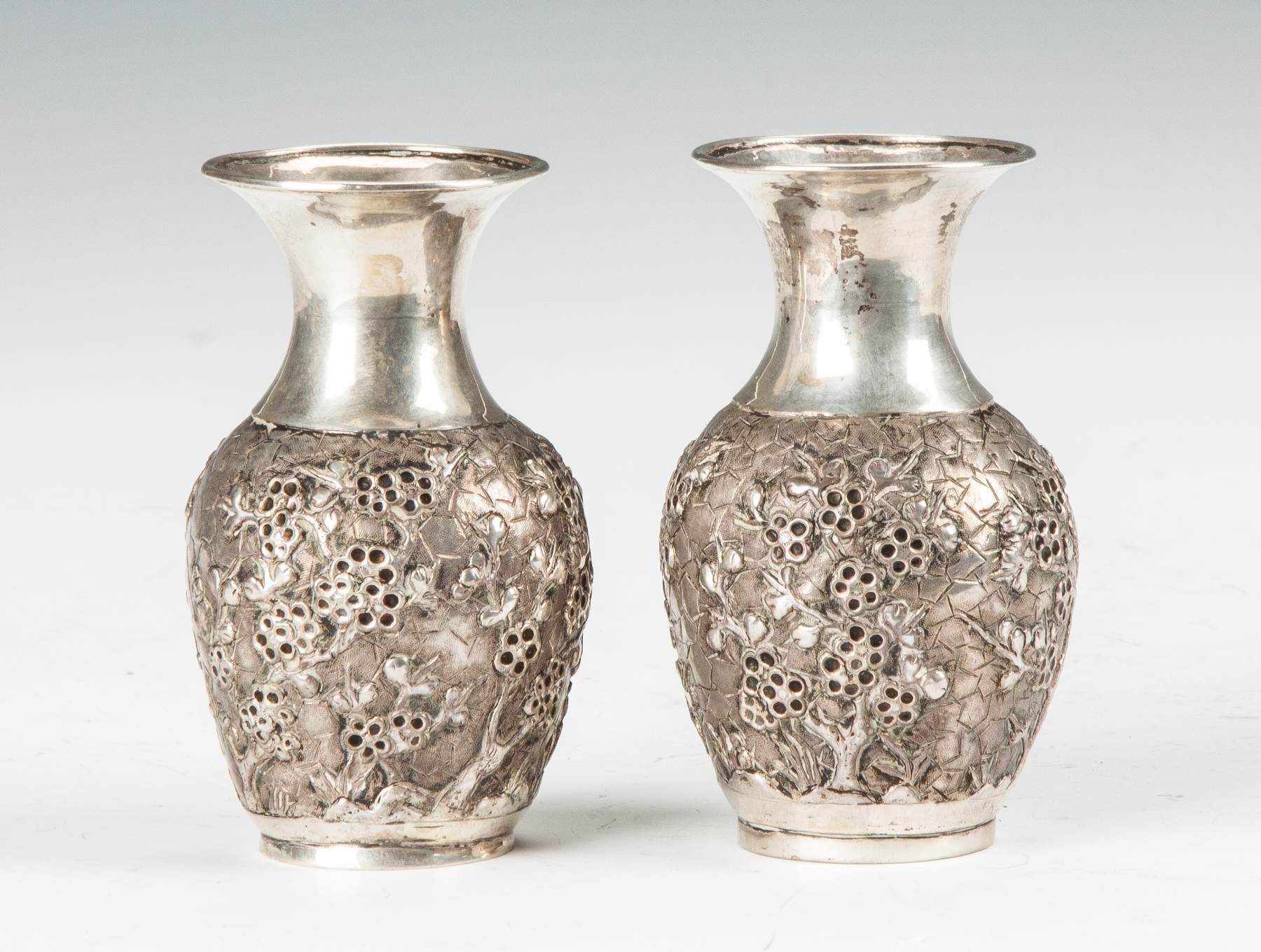 Chinese Export Silver Vases | Cottone Auctions